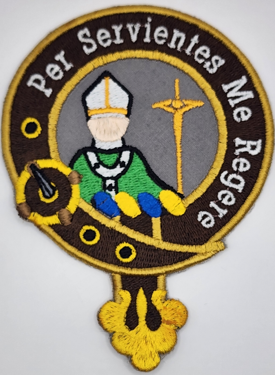 Family Crest – W Square Embroidery
